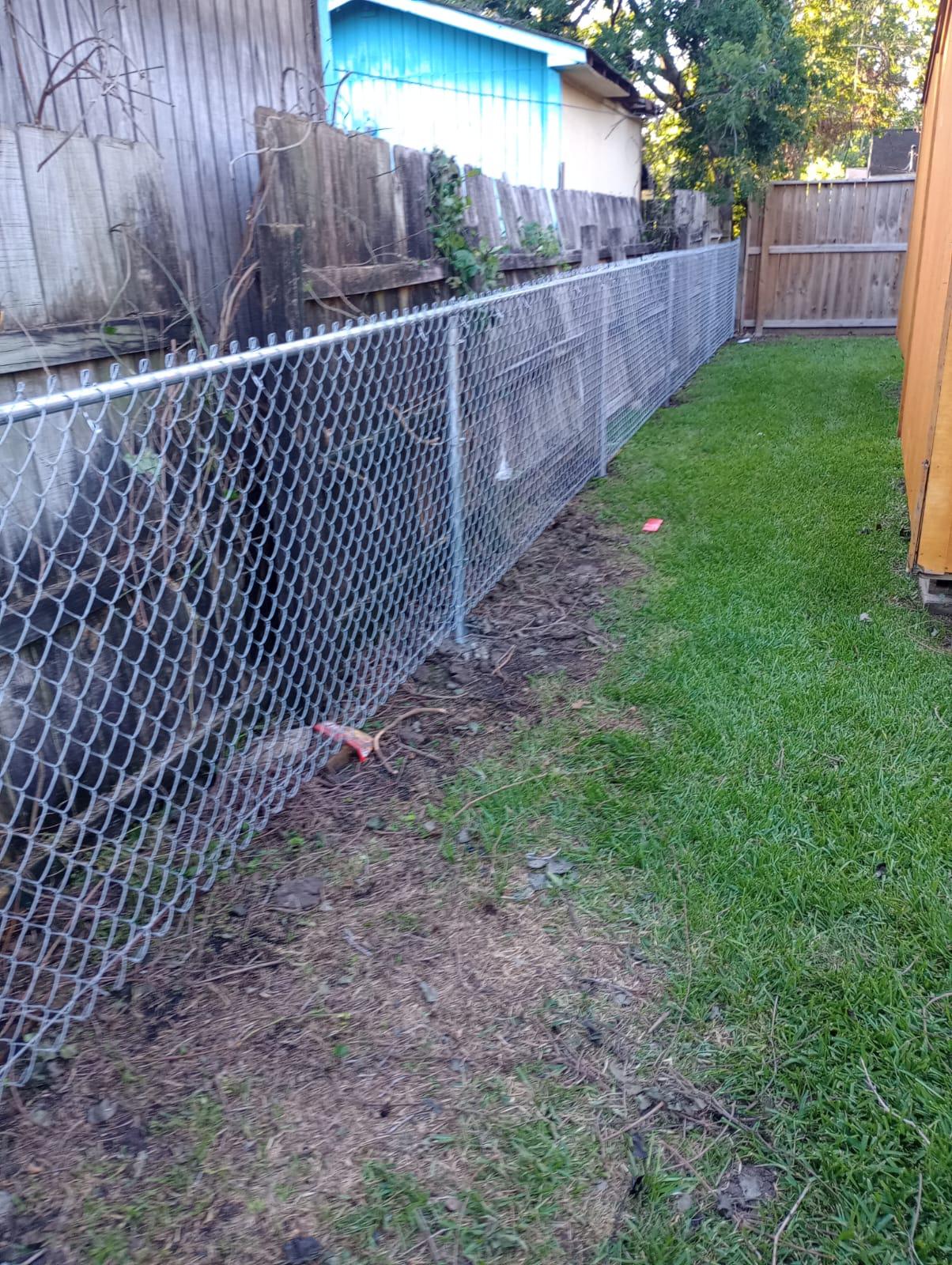 A Smooth Fencing Experience for Kathy East Wasson in Houston, Texas ...