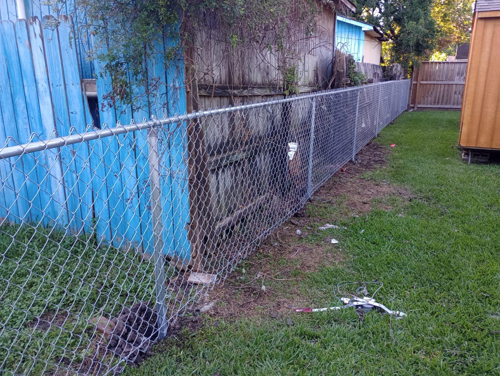 A Smooth Fencing Experience for Kathy East Wasson in Houston, Texas ...
