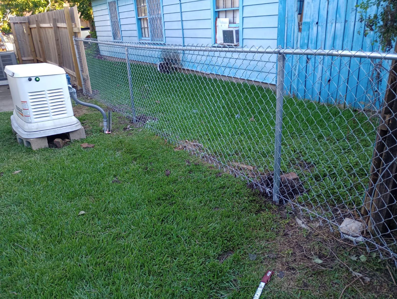 A Smooth Fencing Experience for Kathy East Wasson in Houston, Texas ...