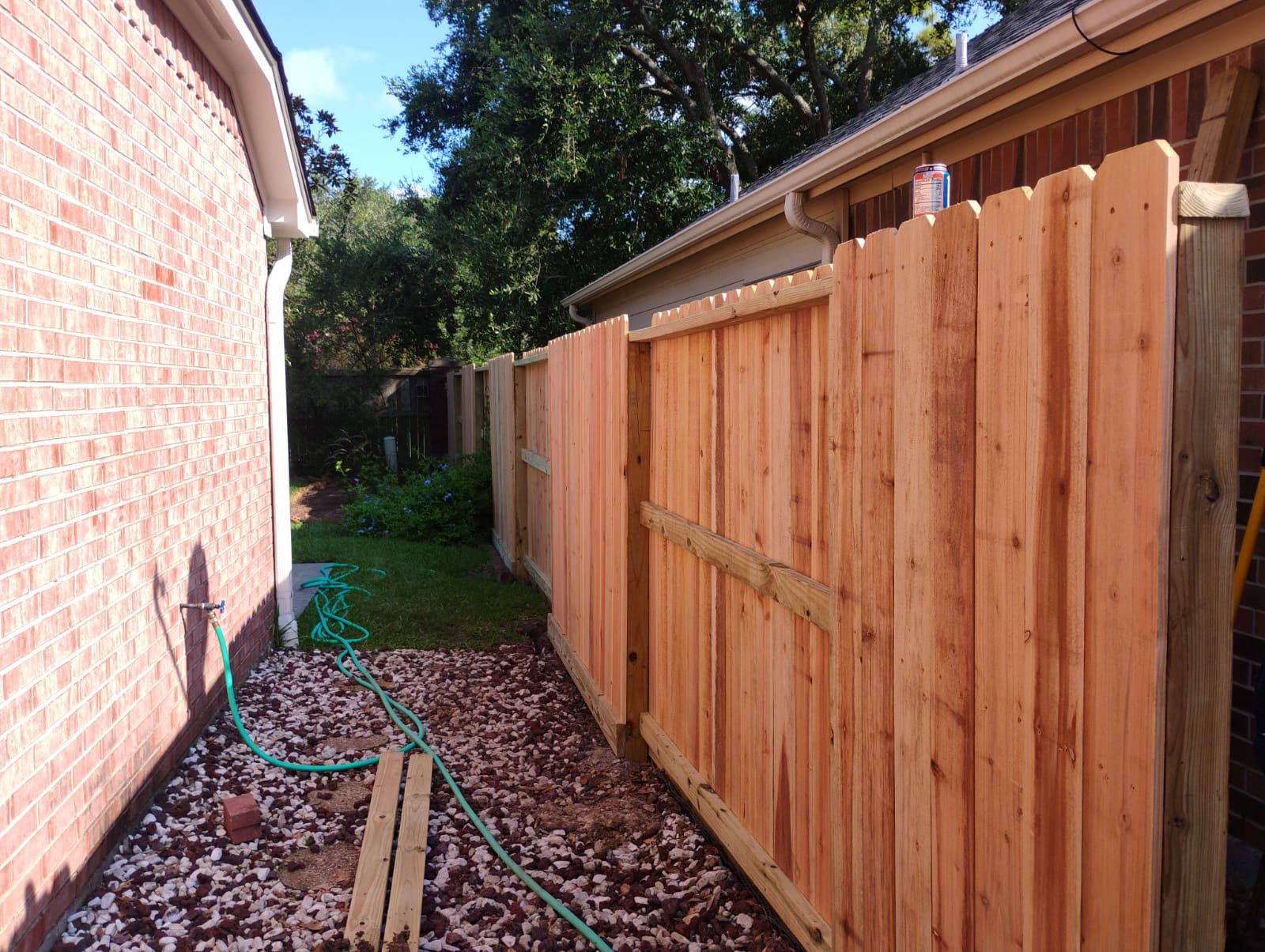 Durable Cedar Gate Installation for Pearland Homeowner